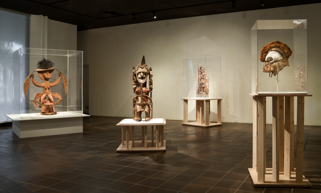 Resisting the Colonial Imagination: The Role of Exhibition Design in ...